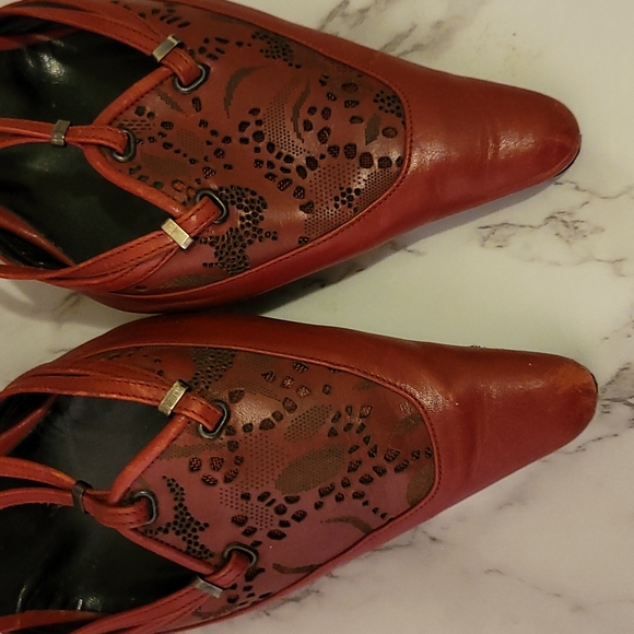 Richard Tyler | Shoes | Used Richard Tyler Pointy Burgundy Stilettos ...